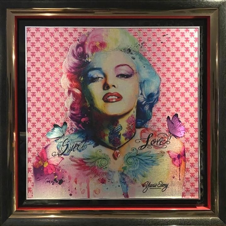 STRASS'ART GALLERY by Yaniv Edery